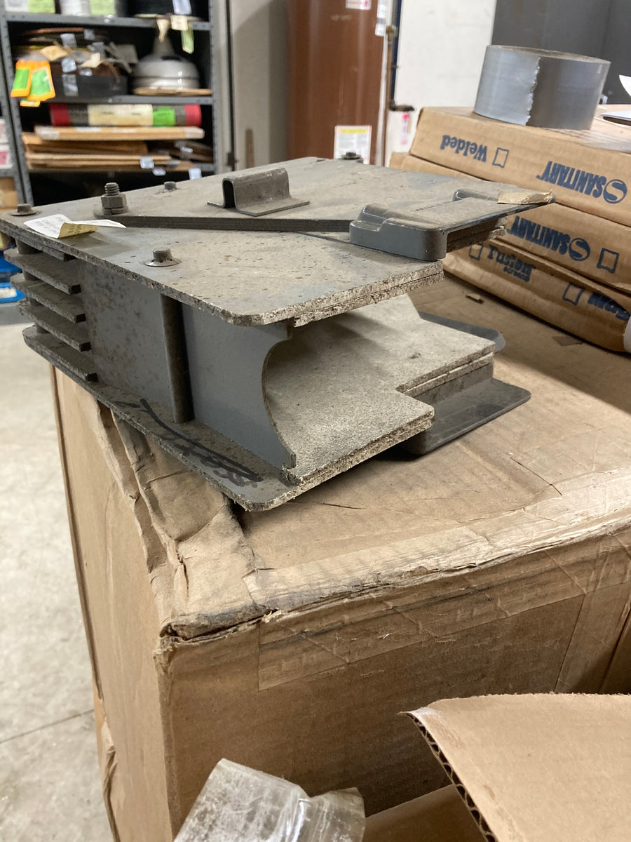 CHUTE ASSY, ARC – flyoffthetruck.com