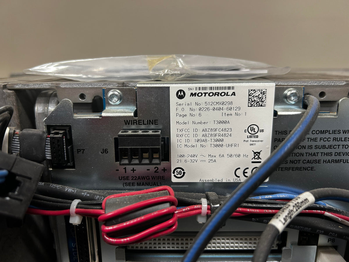 Motorola MTR3000 UHF Repeater – flyoffthetruck.com